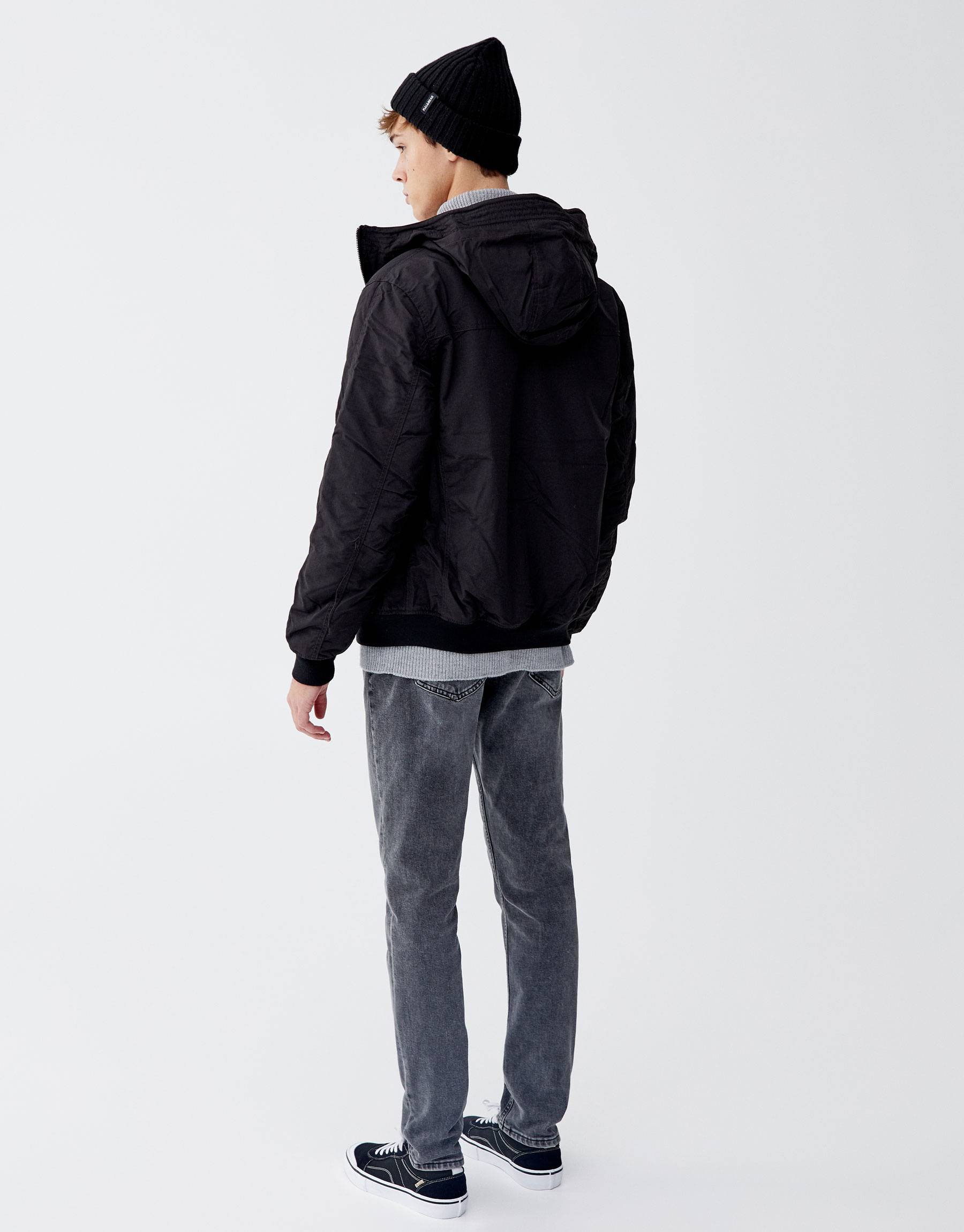 Dark Hooded Jacket – Rawlings Foundation Mexico